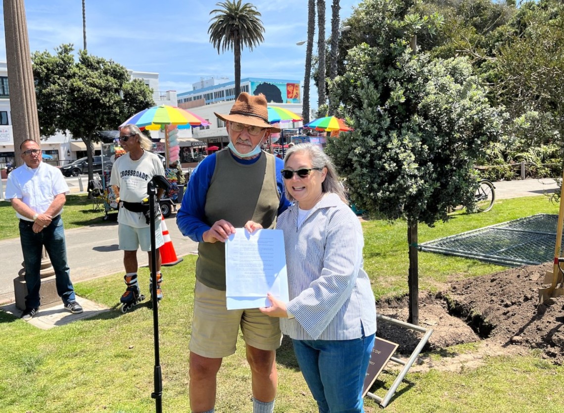 Tree of Life Memorial In Palisades Park Celebrates Life of Marissa ...